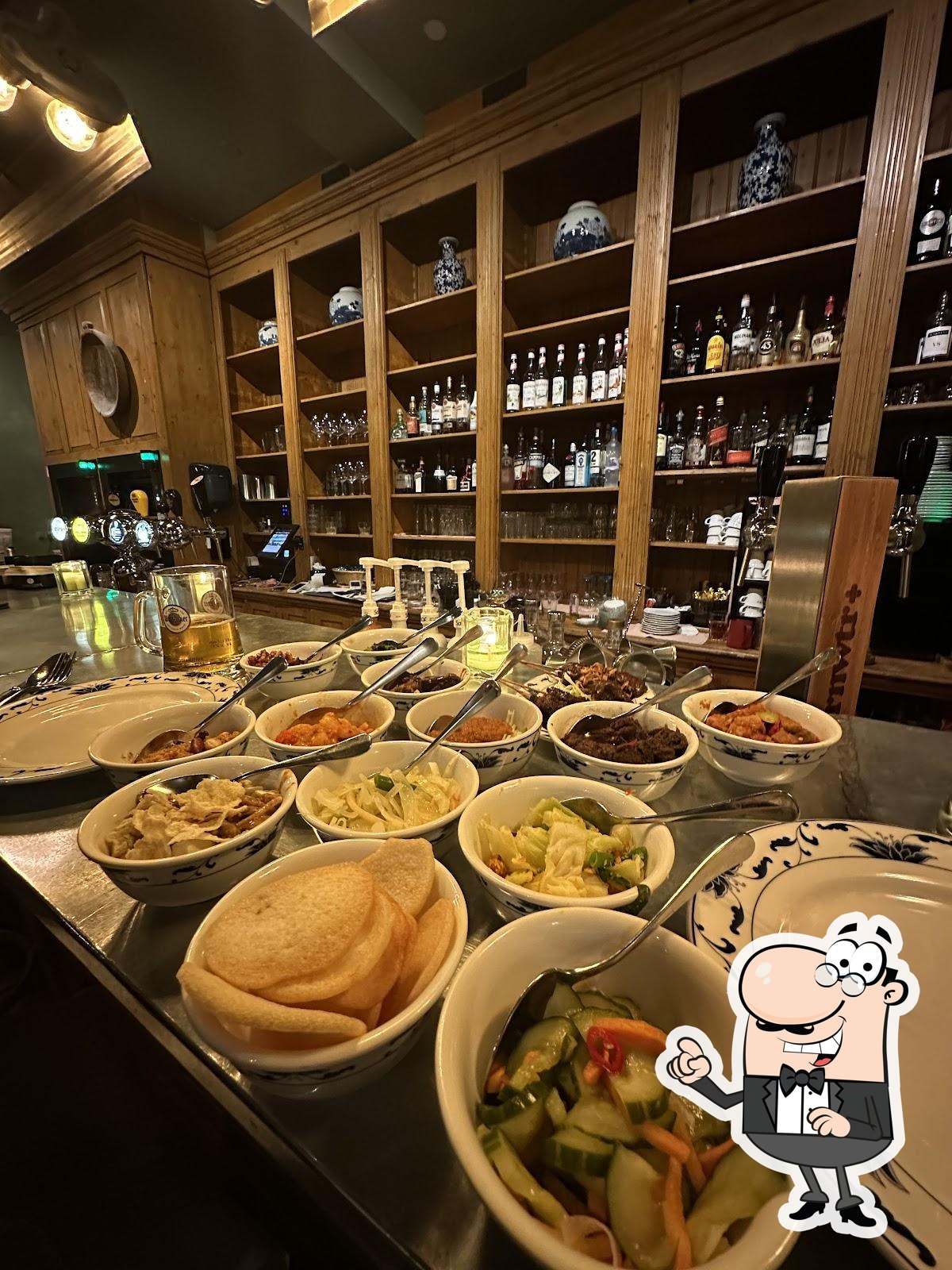 Indrapura, Amsterdam - Restaurant menu, prices and reviews