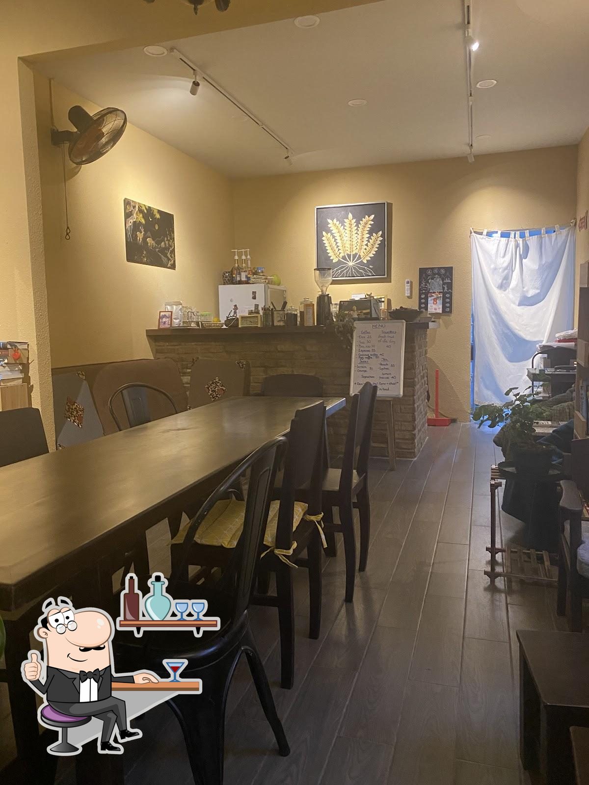 Uncle Nick's Cafe, Ho Chi Minh City - Restaurant menu and reviews