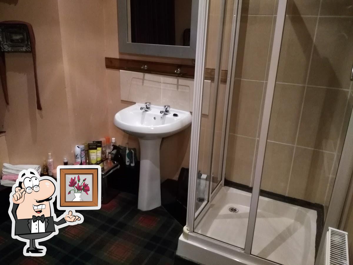 The Drovers Inn, Inverarnan - Restaurant menu, prices and reviews