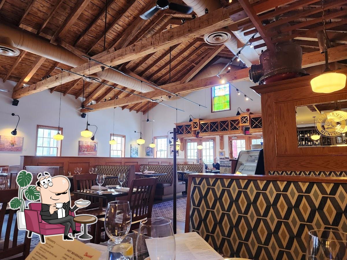 Solé Uptown, Waterloo - Restaurant menu, prices and reviews
