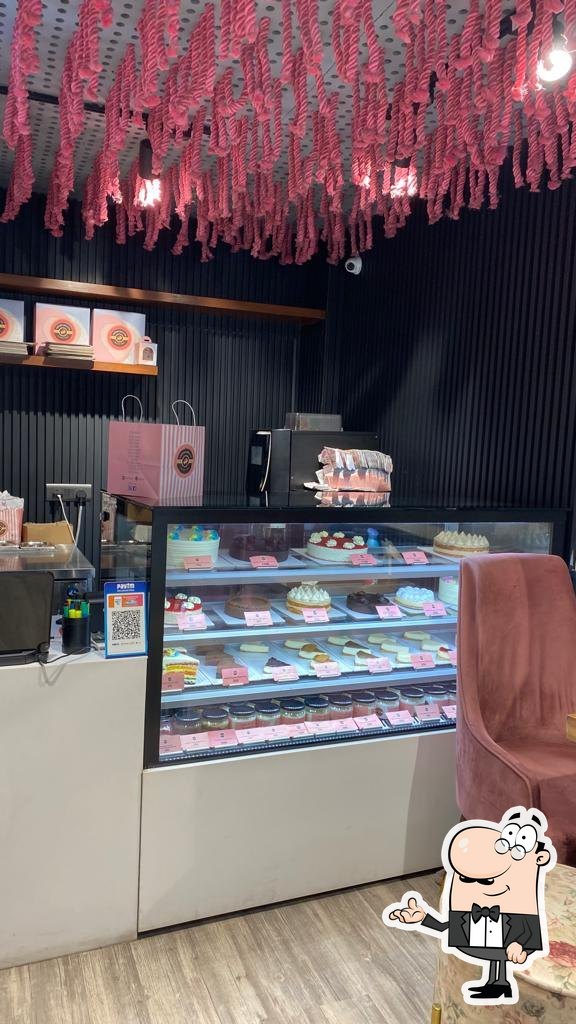 Cheesecake & Co., New Delhi - Restaurant menu, prices and reviews