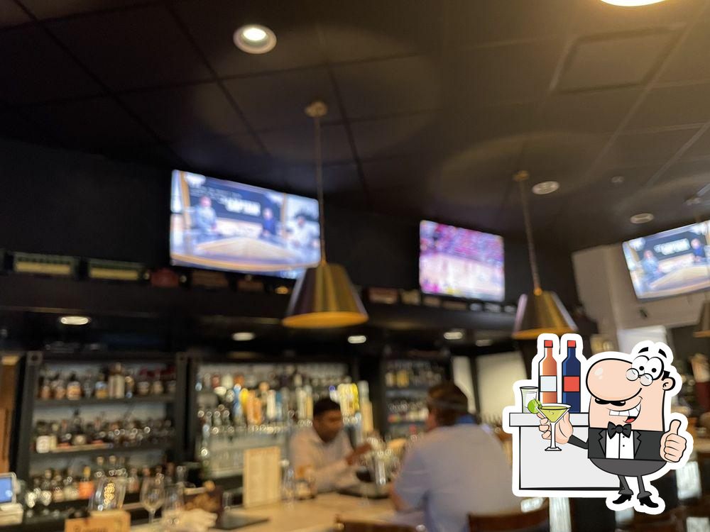 Pub y bar Bourbon Boulevard, Chantilly - Carta del restaurante y opiniones