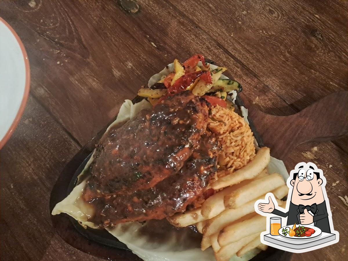 The Mills SOCIAL, Pune - Restaurant reviews