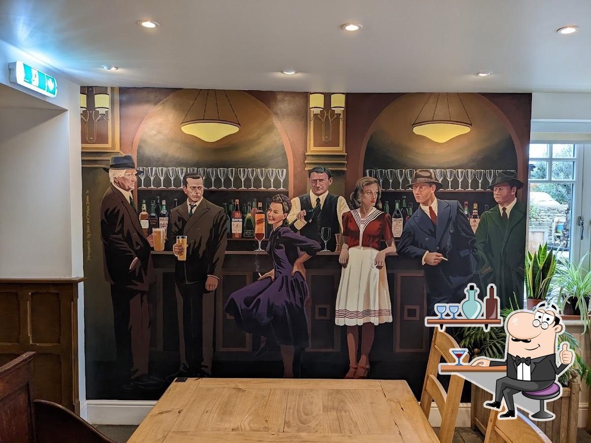 Dambusters Inn in Scampton - Restaurant menu and reviews