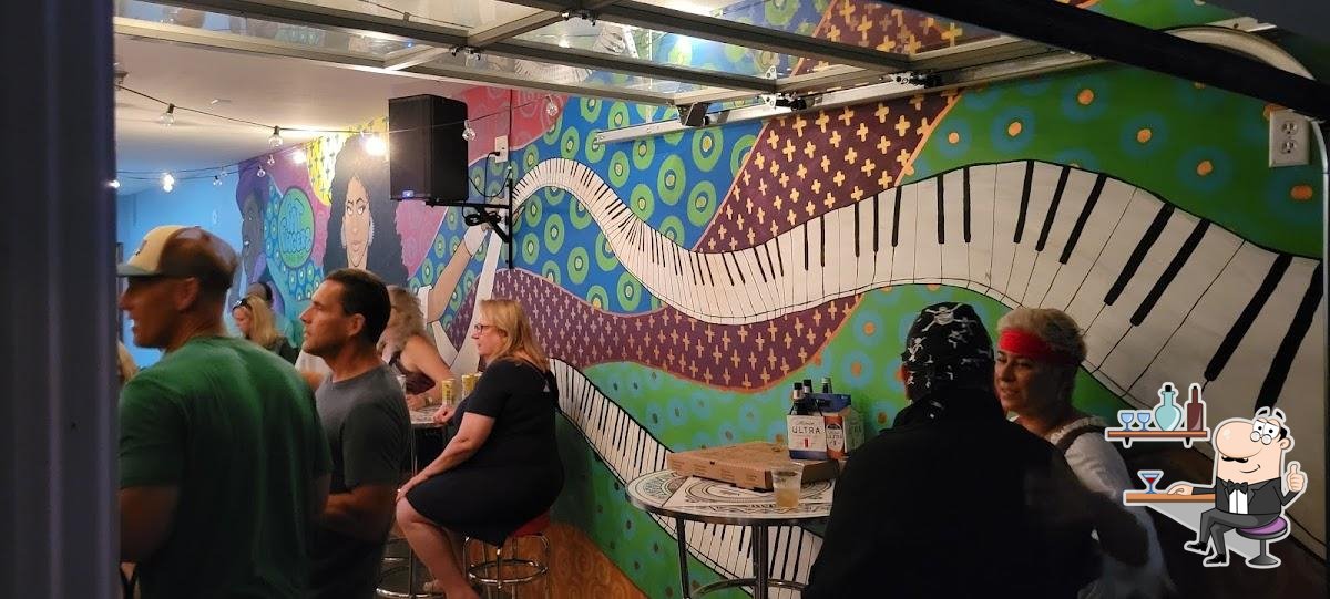 Fat Fingers Piano Bar, Put-in-Bay - Restaurant menu, prices and reviews