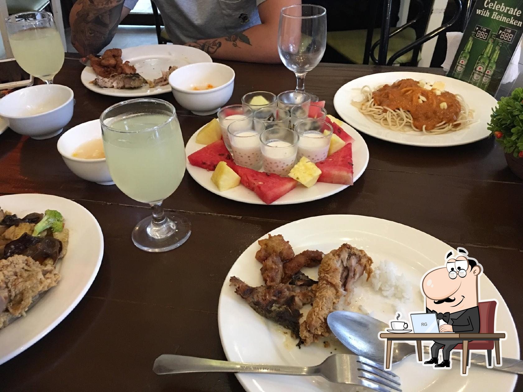 Rophe's Chicken restaurant, Davao City, Km. 5 Buhangin-Cabantian ...