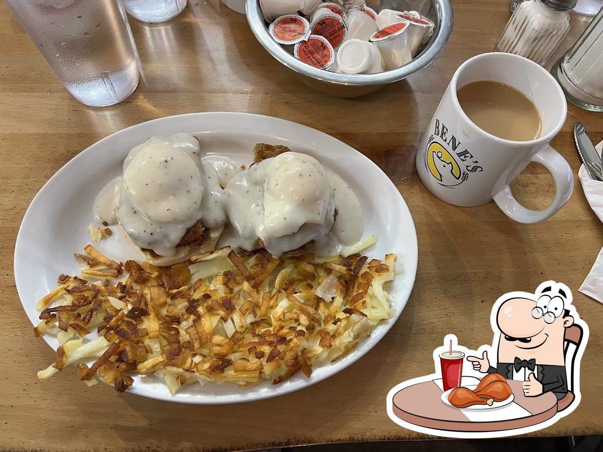 Bene's in Cheney - Restaurant menu and reviews