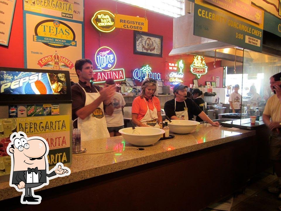 Tejas Express in Falcon Heights - Restaurant reviews