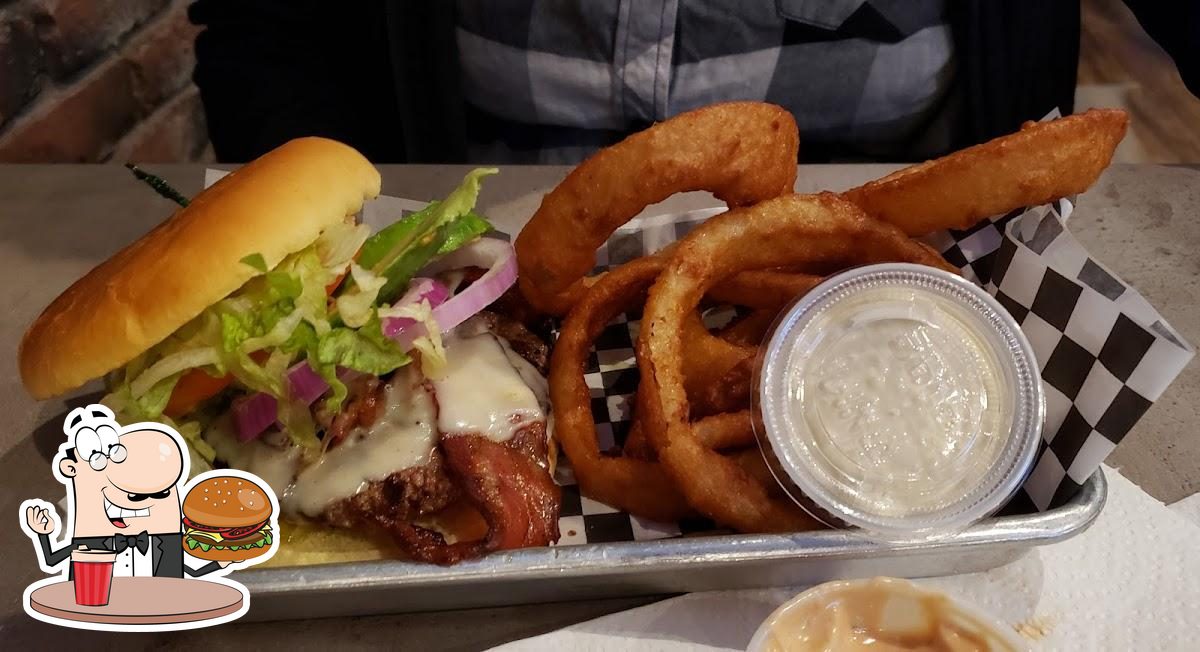 Mary's Bar & Grill in Longview - Restaurant menu and reviews