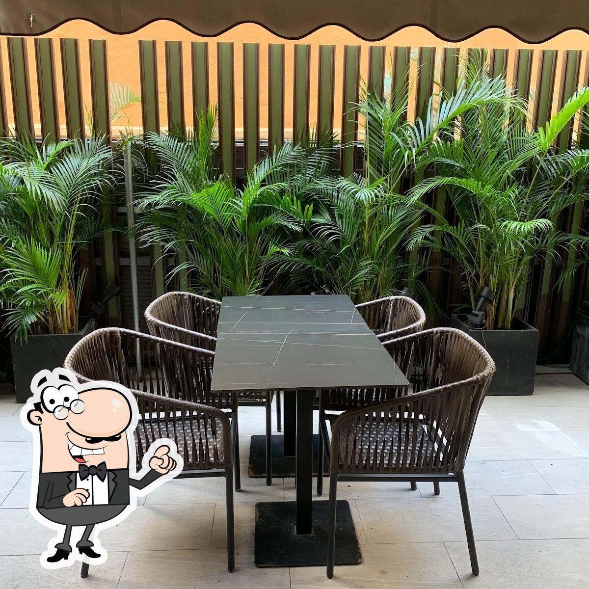 Mustard Bar & Grill, Hong Kong - Restaurant menu, prices and reviews