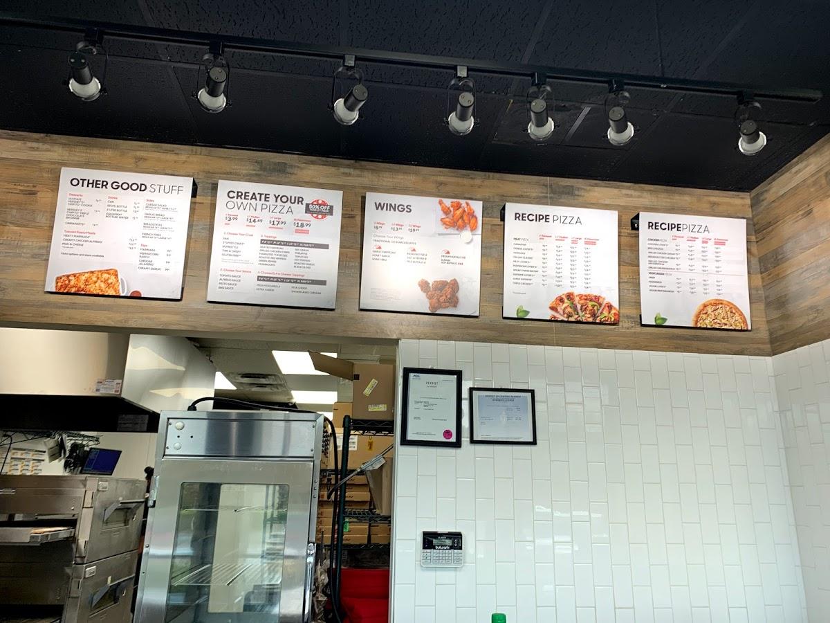 Menu at Pizza Hut Brentwood Bay pizzeria, Brentwood Bay
