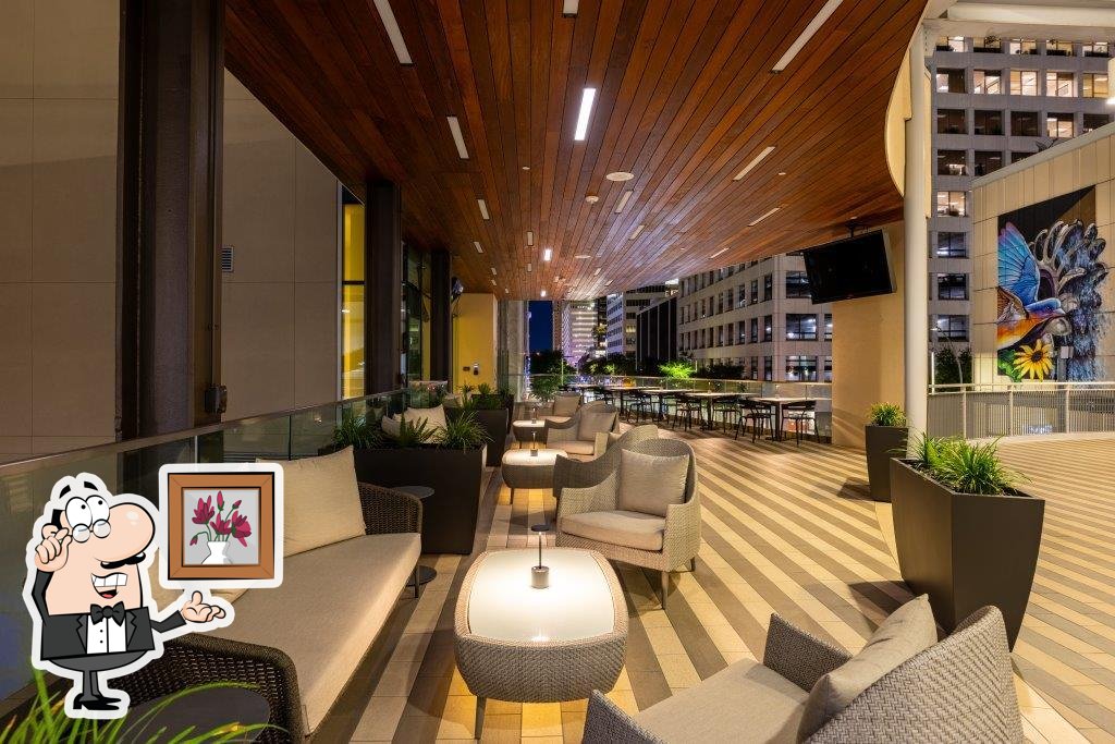 The Deck at The Laura Hotel, Houston - Menú del restaurante, precios y ...