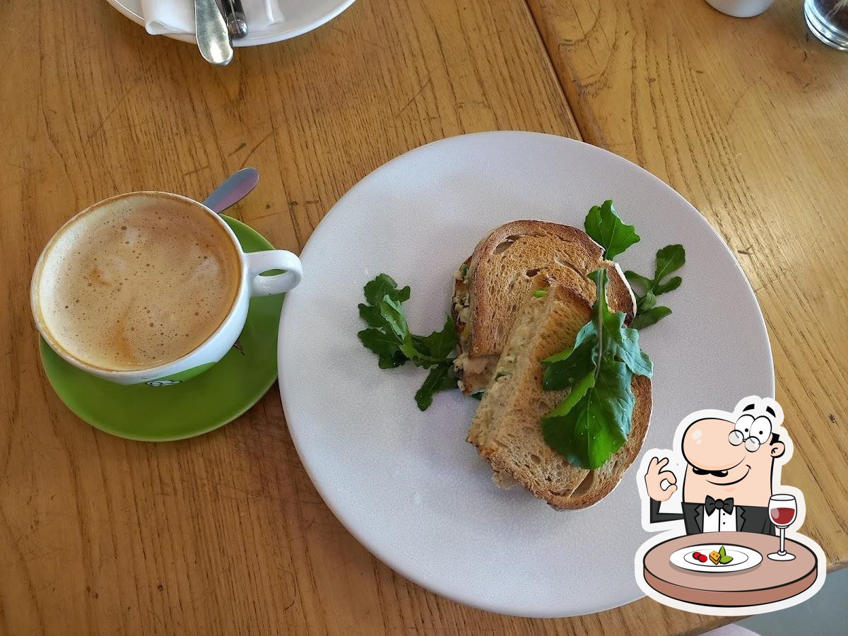 The Deli Cape Town cafe, Cape Town - Restaurant reviews