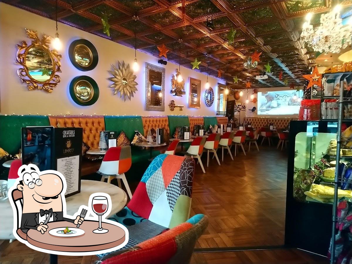 Liberty - Cocktail Bar & Cafe in Brixham - Restaurant reviews