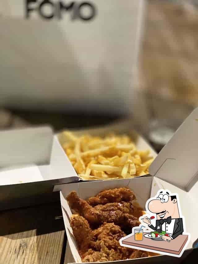 FOMO Burger Alserkal Avenue restaurant, Dubai - Restaurant menu and reviews