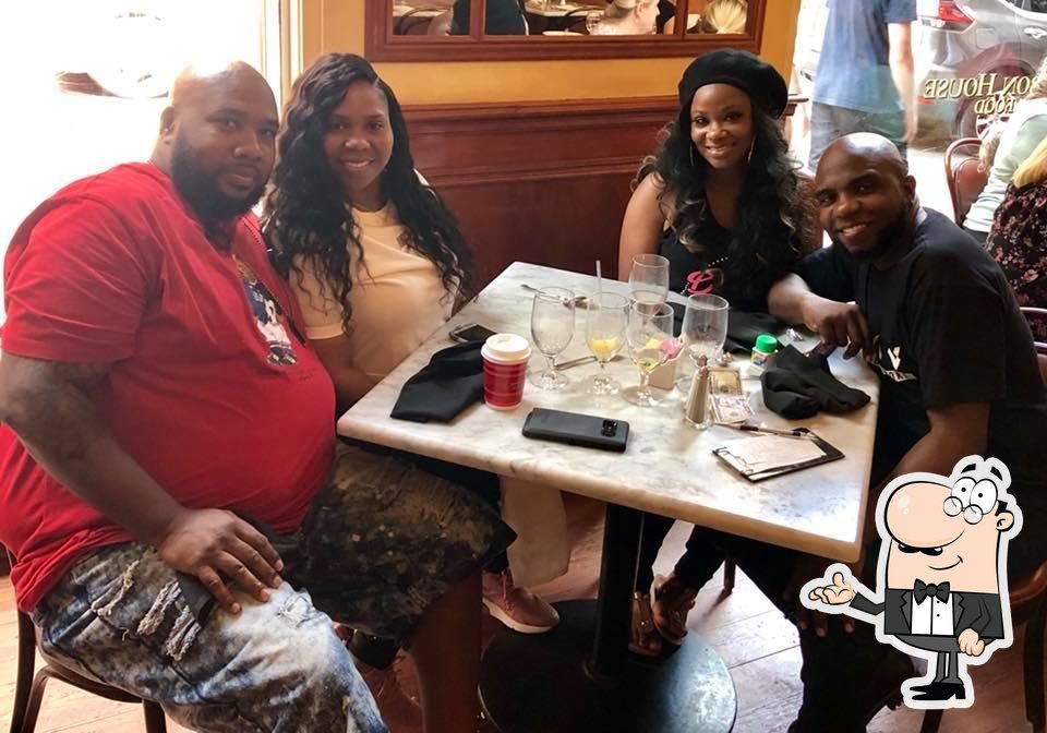 Cafe De Mello in New Orleans