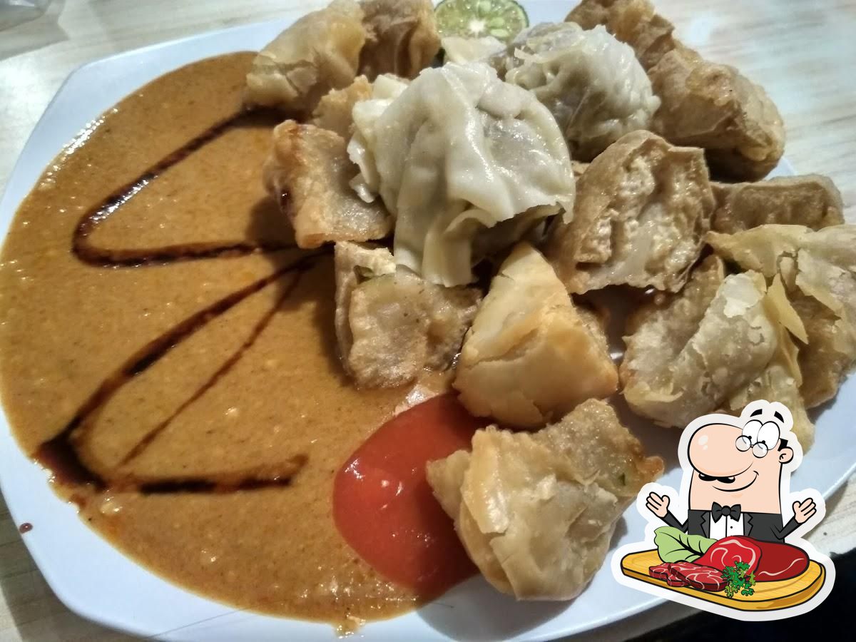 Saung Pak Ewok restaurant, Bogor, Jl. Prof. DR. H. Andi Hakim Nasoetion ...