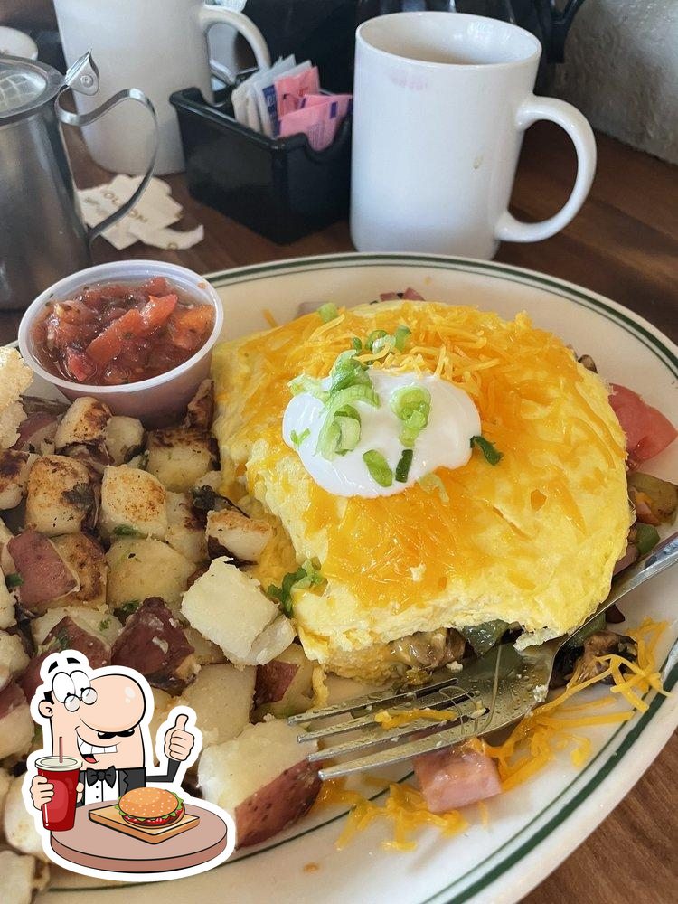 Ellie's Mutt Hut in Ukiah - Restaurant menu and reviews