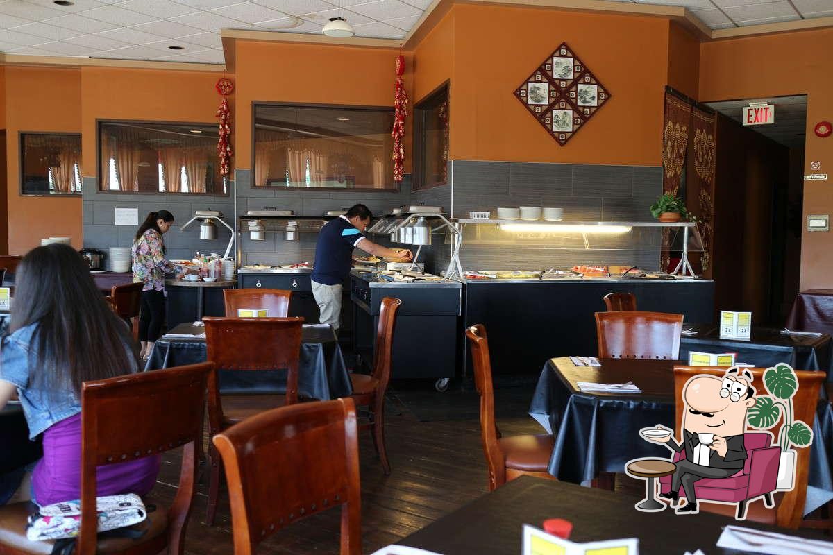 Cochrane Palace, 22 Westside Dr in Cochrane - Restaurant menu and reviews