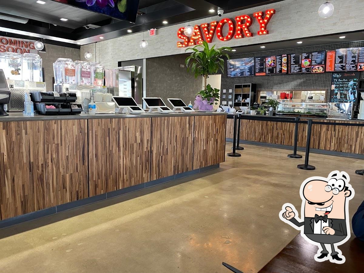 Tilly Kitchen Food Hall in Chantilly - Restaurant menu and reviews