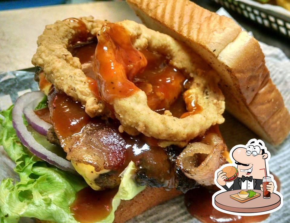 Flo's Kitchen in Troy - American restaurant menu and reviews