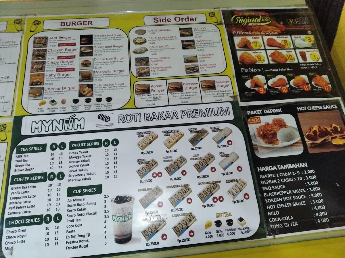 Menu at Kebab Turki Baba Rafi Limbangan, Cilacap