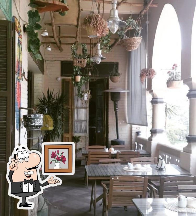 Tree Trunk restaurant, Cairo, 9 El-Thawra St - Restaurant menu and reviews