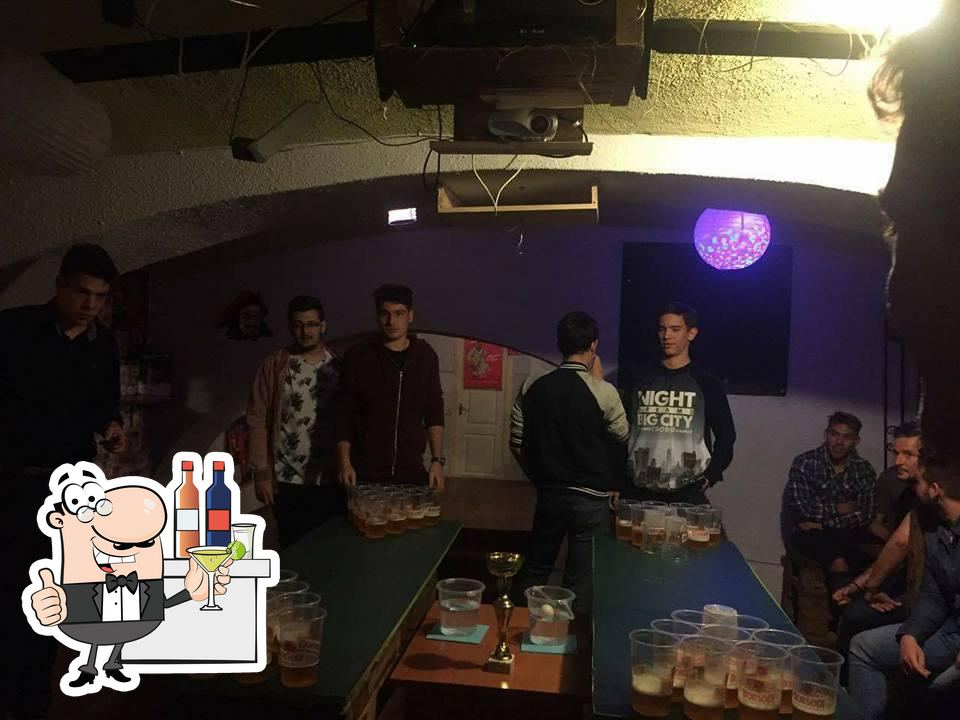 Downtown Bar, Pécs - Restaurant reviews