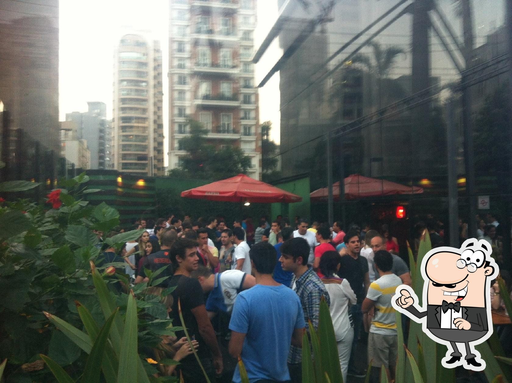 Pub y bar Deck Itaim, São Paulo - Carta del restaurante y opiniones