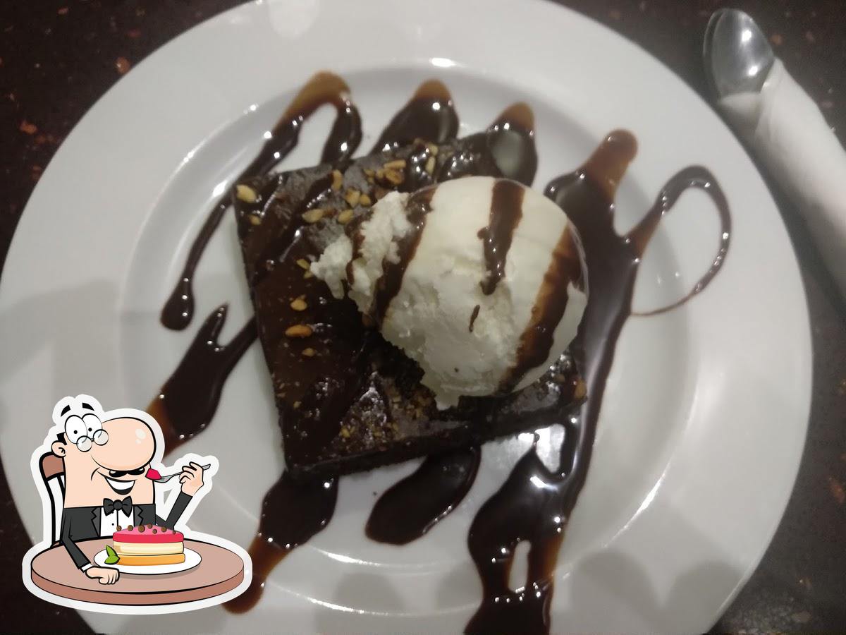 Tree Lounge Maadi Branch restaurant, Egypt - Restaurant reviews