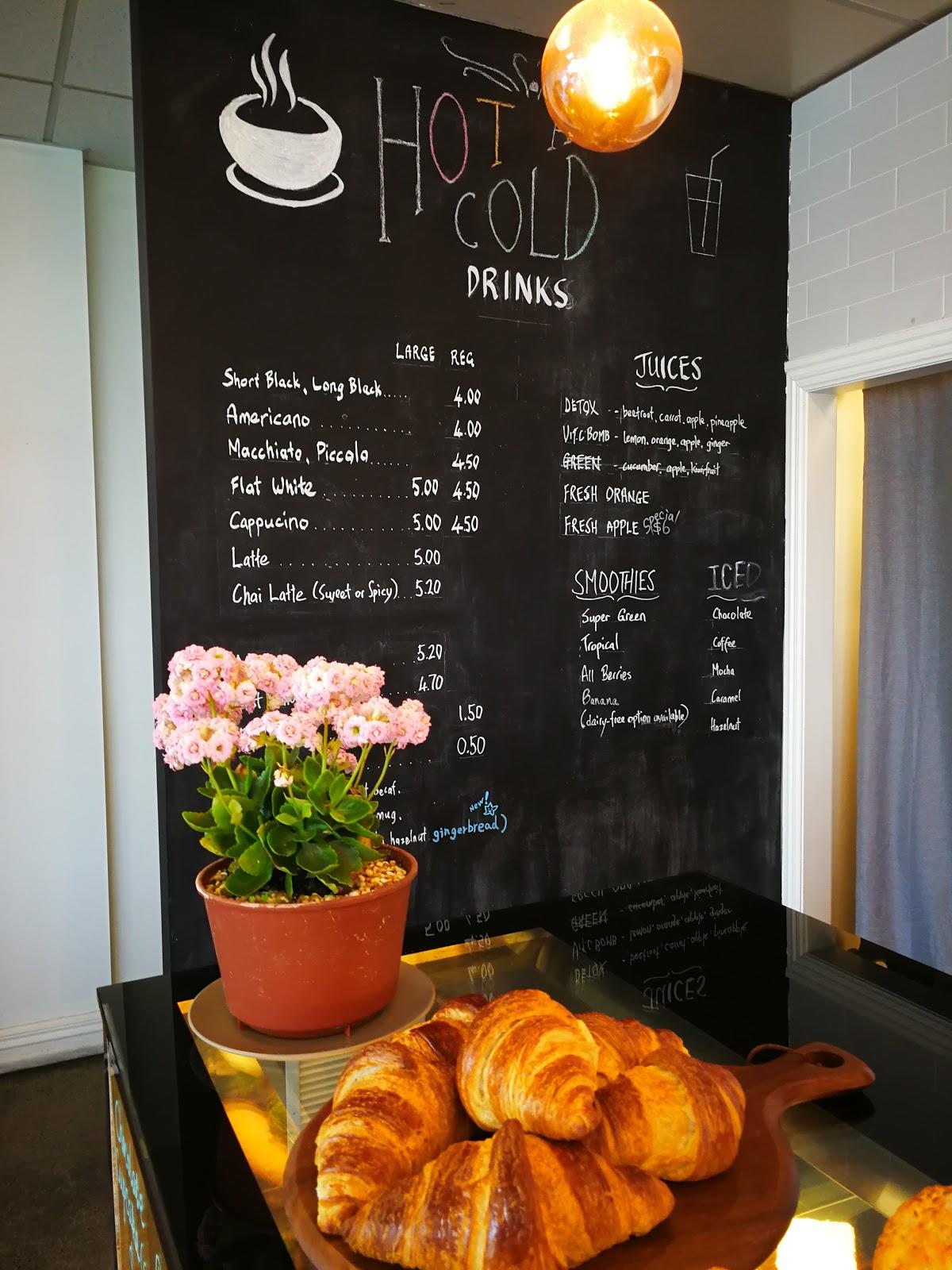 Menu at THE MEUS CAFE, Kumeu