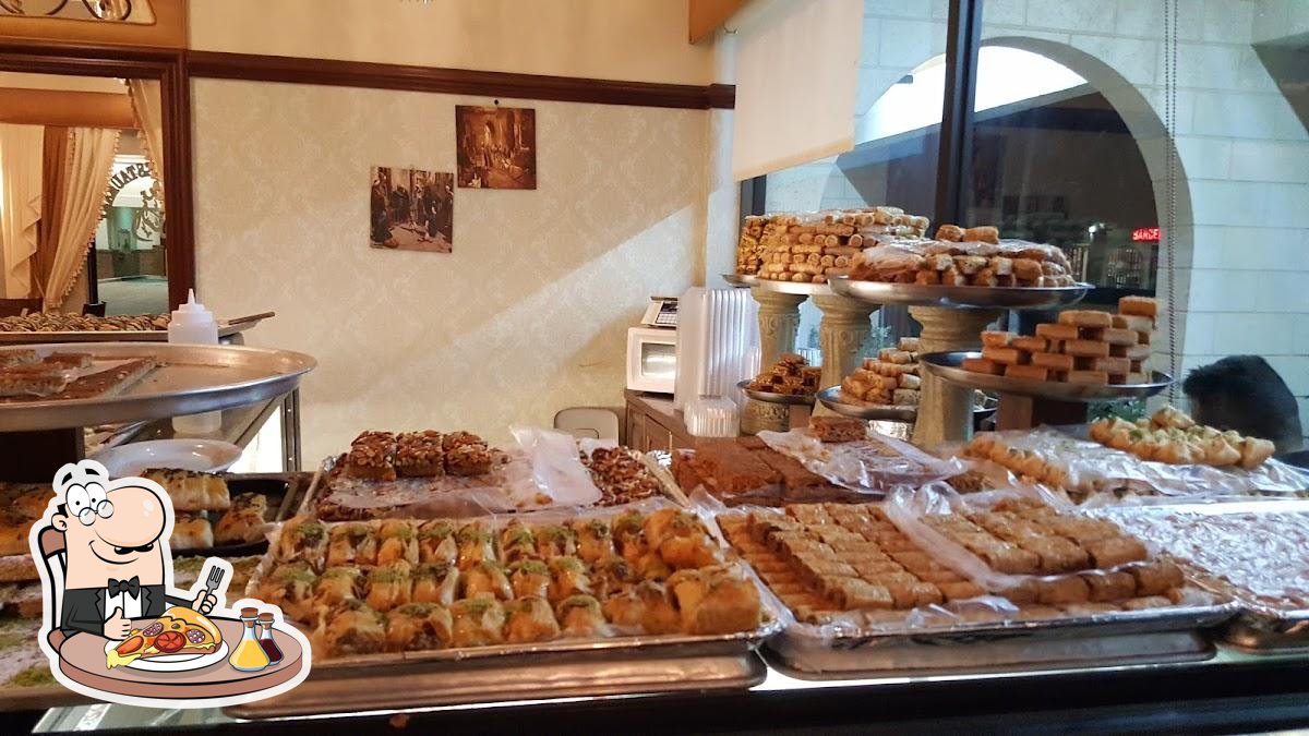 Al-Salam Halal Mediterranean Restaurant, 1816 N University Dr in ...
