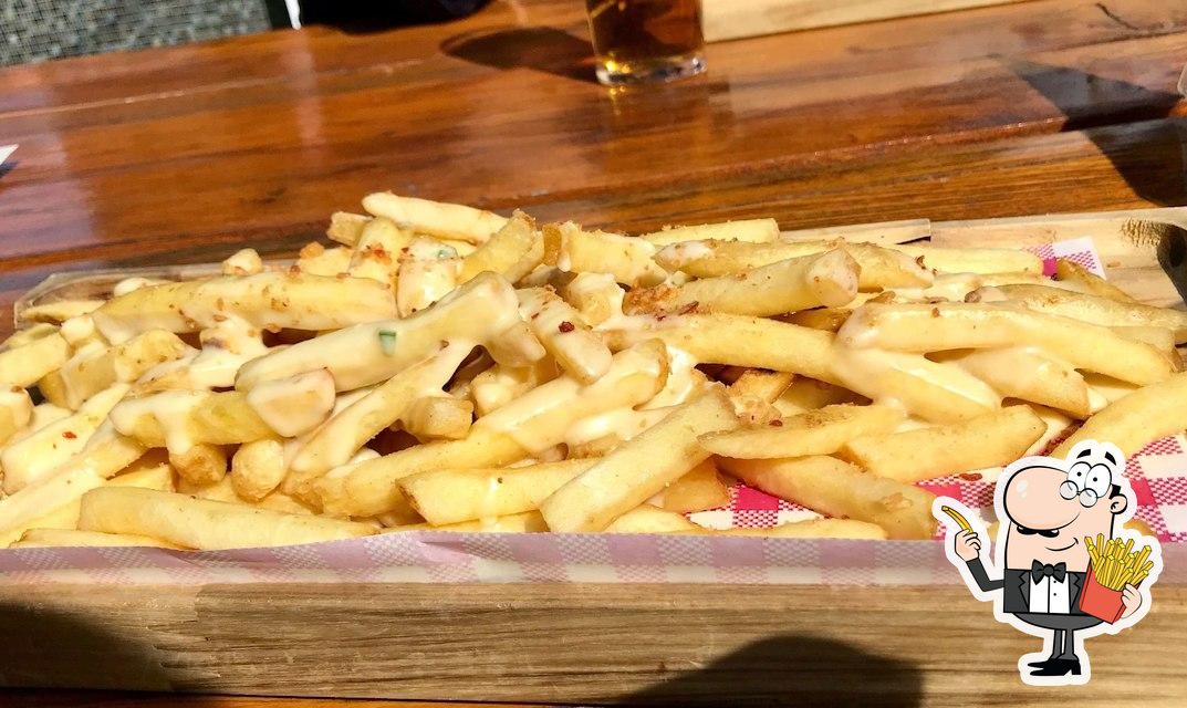 Empire Bar, 220 Great Eastern Hwy in Rivervale - Restaurant menu and ...