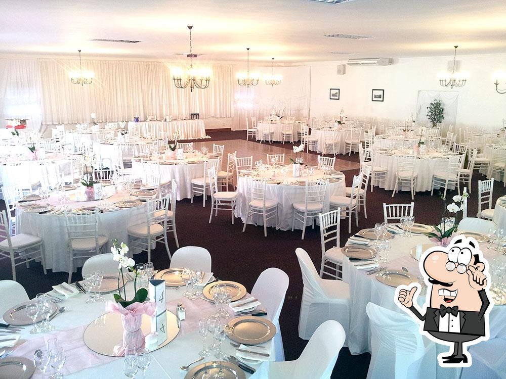 Houw Hoek Hotel, Cape Town - Restaurant menu, prices and reviews