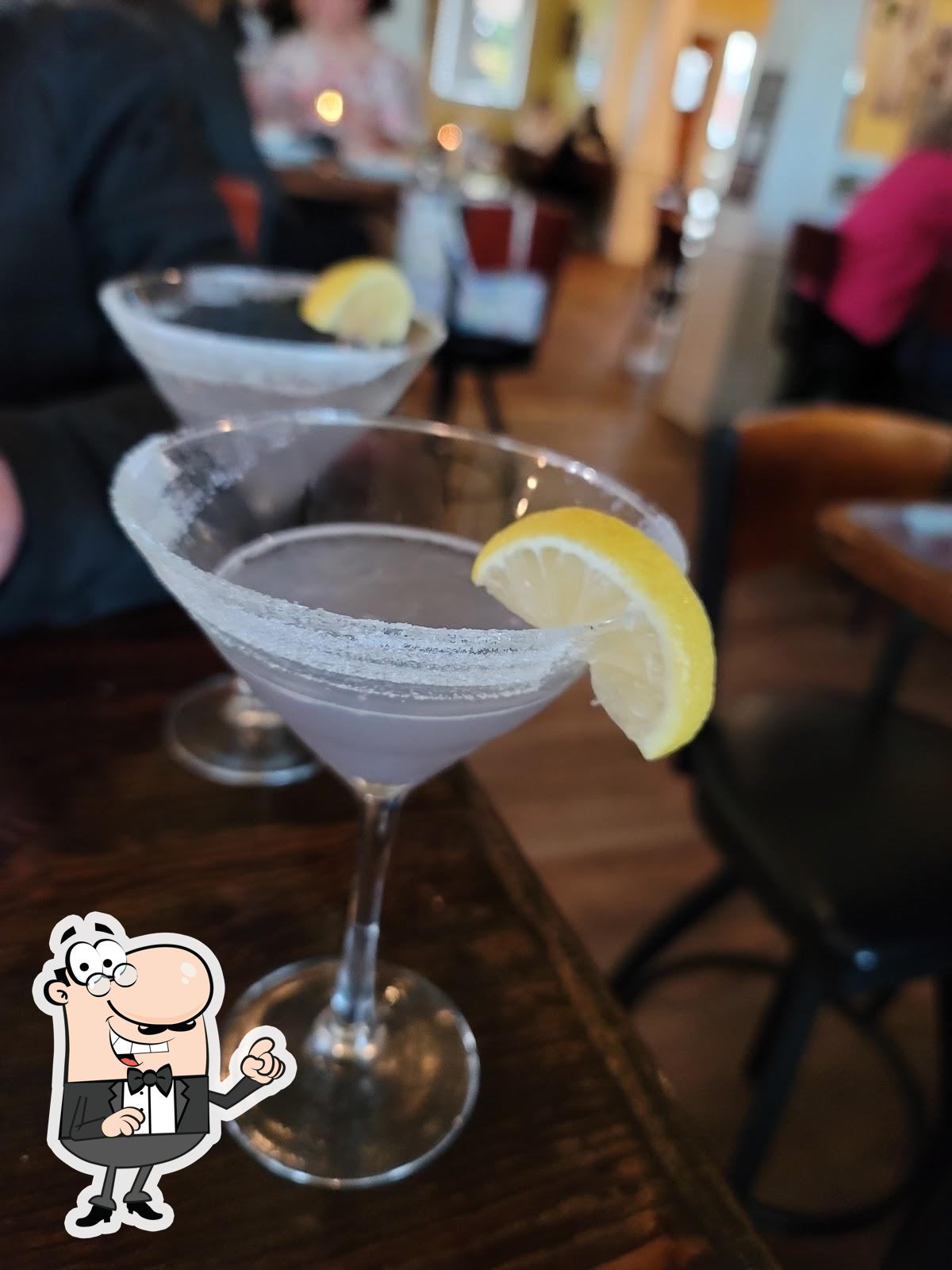 Pentagon Bistro & Martini Bar in Liberty Lake - Restaurant menu and reviews