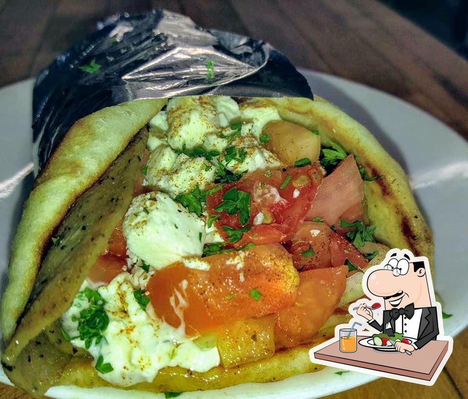 Vago's Family Pizza, 914 Murphy Rd in Sarnia - Restaurant menu and reviews