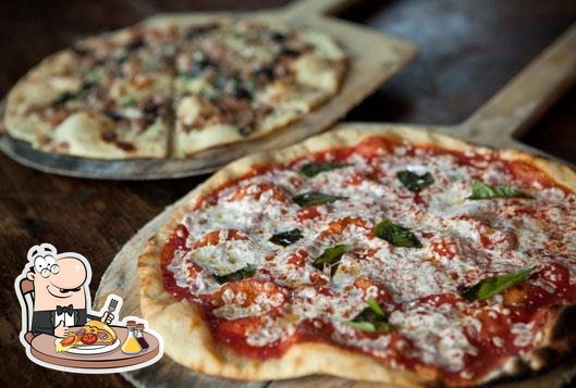 Pasta Moon, 845 Main St in Half Moon Bay - Restaurant reviews