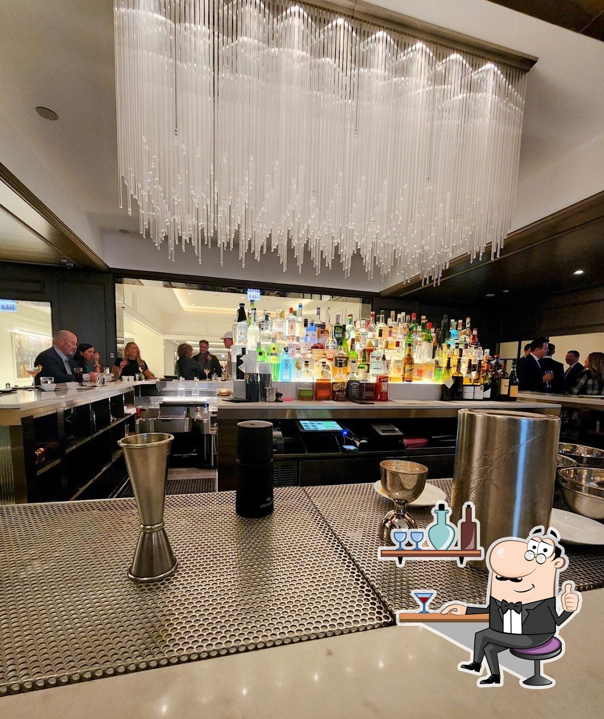 Adorn Bar & Restaurant, Chicago - Restaurant menu, prices and reviews