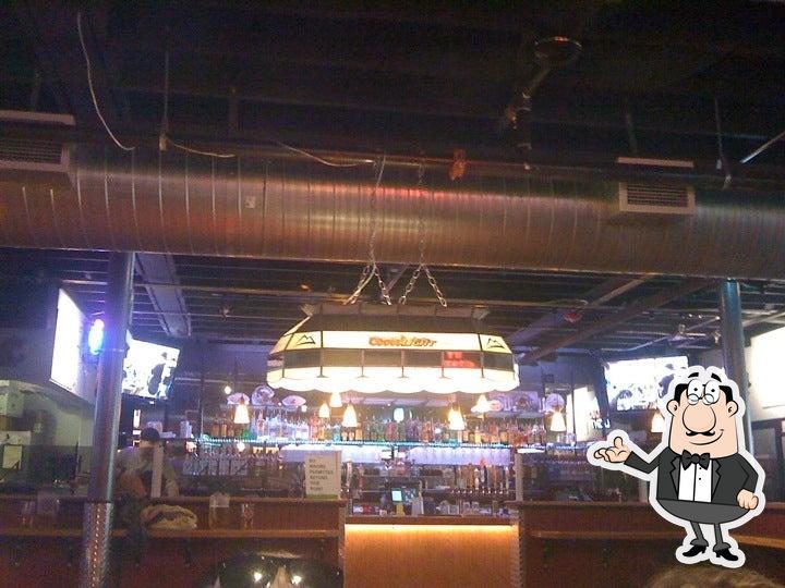 Valhalla Bar & Grill in Pullman - Restaurant menu and reviews