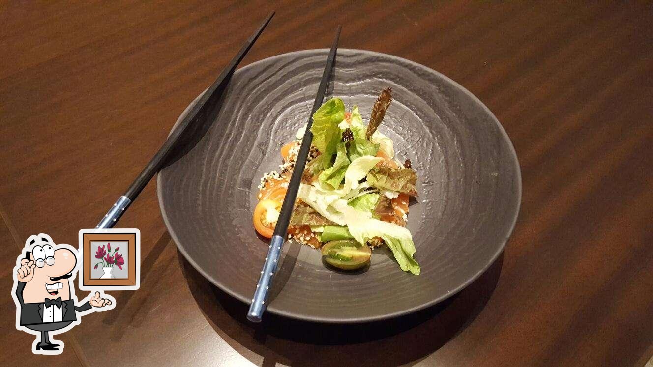 C Lounge, Manila - Restaurant menu, prices and reviews