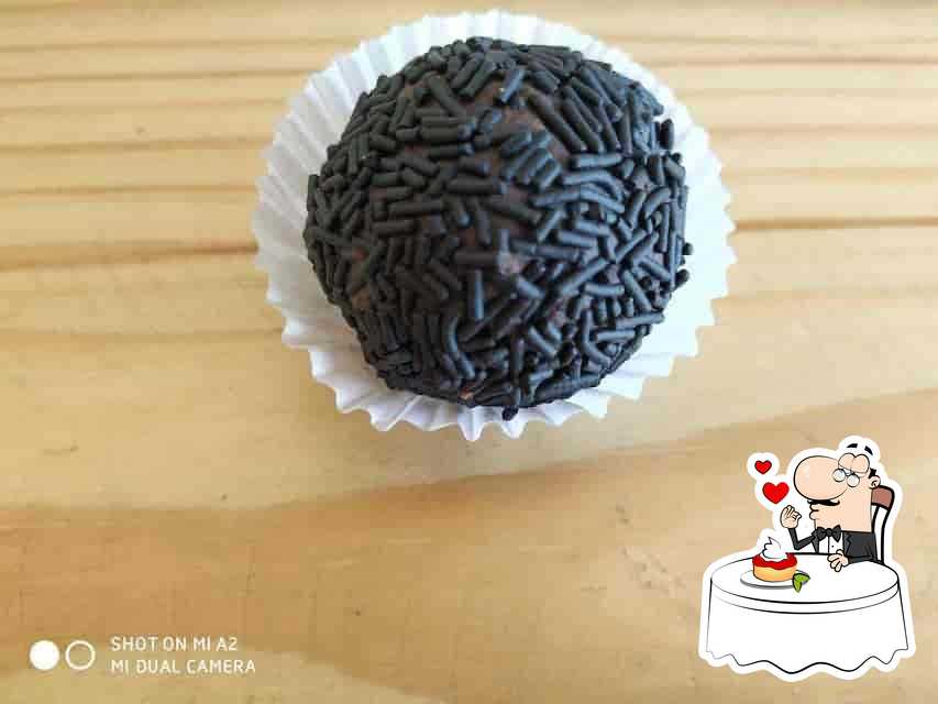 Pandhal Cake Shop, Kochi, Toll Junction - Restaurant reviews