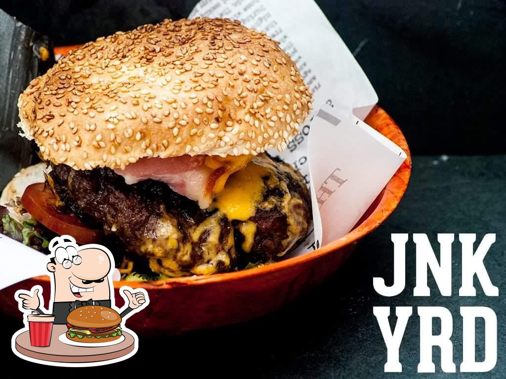 JunkYard Hamilton in Hamilton - Restaurant reviews