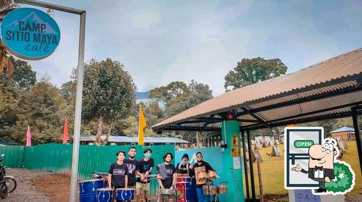 Camp Sitio Maya Café, La Carlota City - Restaurant reviews