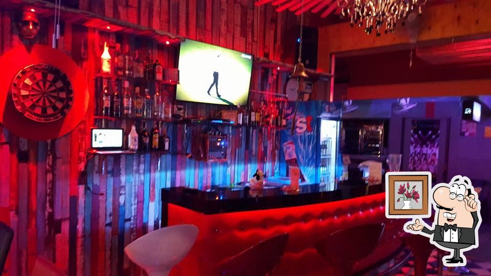 Red Dragon bar, Bangkok - Restaurant menu, prices and reviews