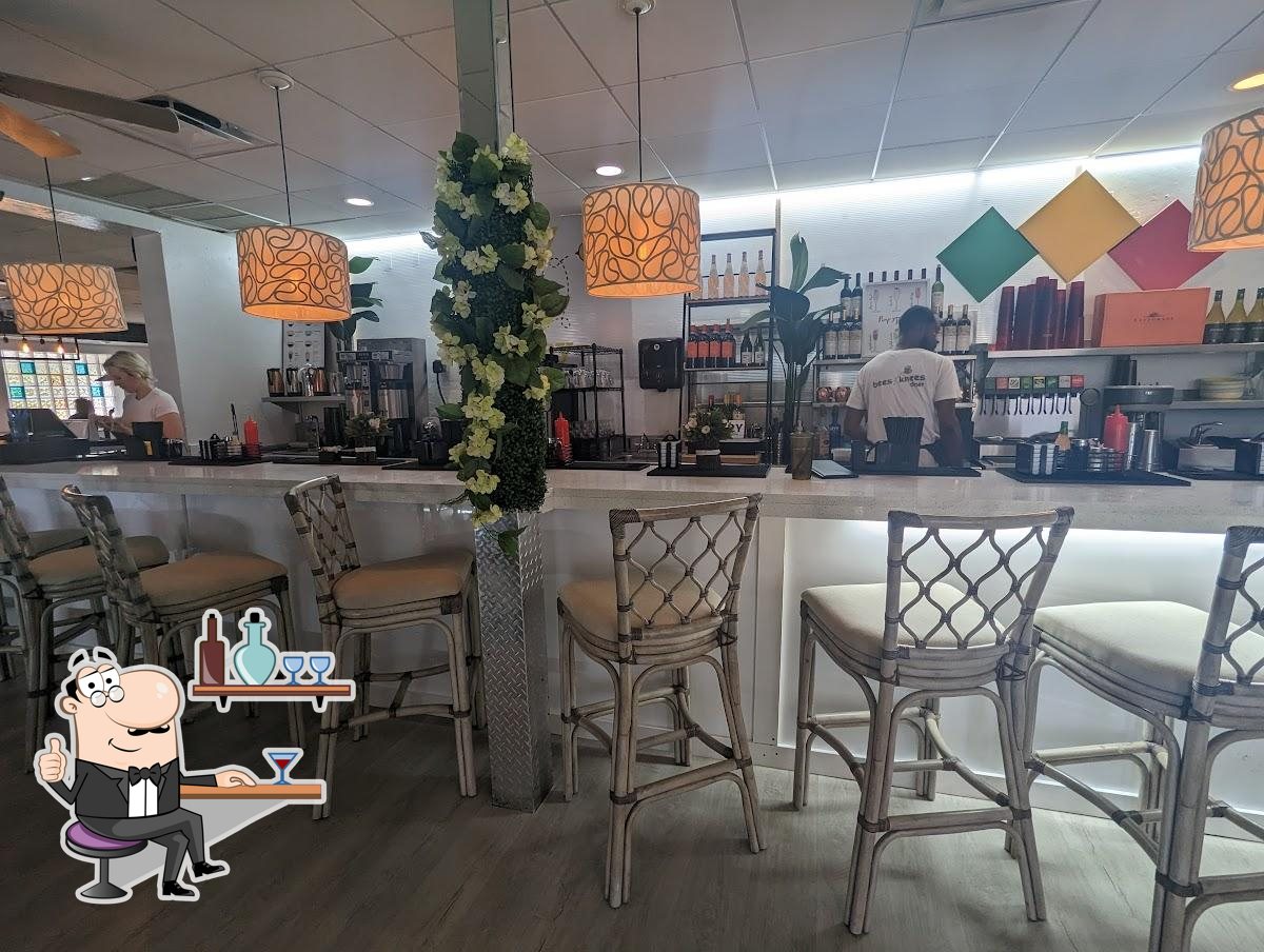 Bees Knees Delray, Delray Beach - Restaurant menu, prices and reviews