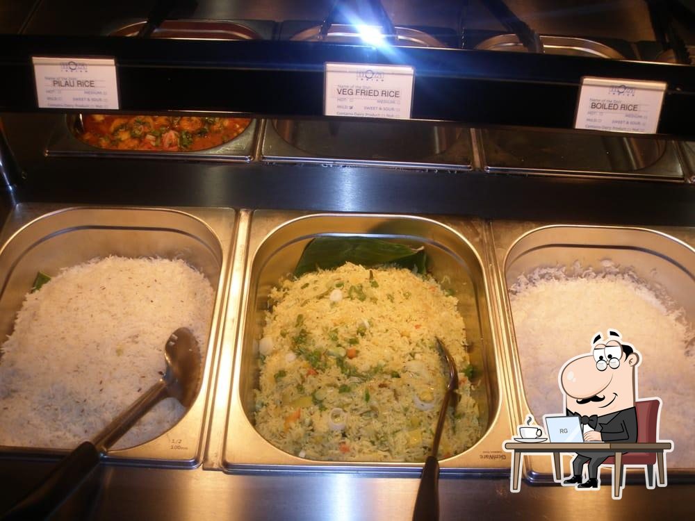 Moza Indian Buffet in Cambridge - Restaurant menu and reviews