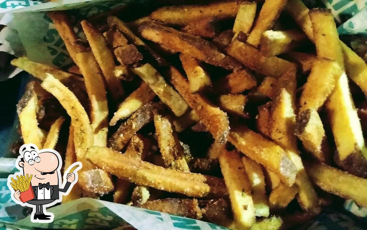 Wingstop, 322 Singing Oaks in Spring Branch - Restaurant menu and reviews