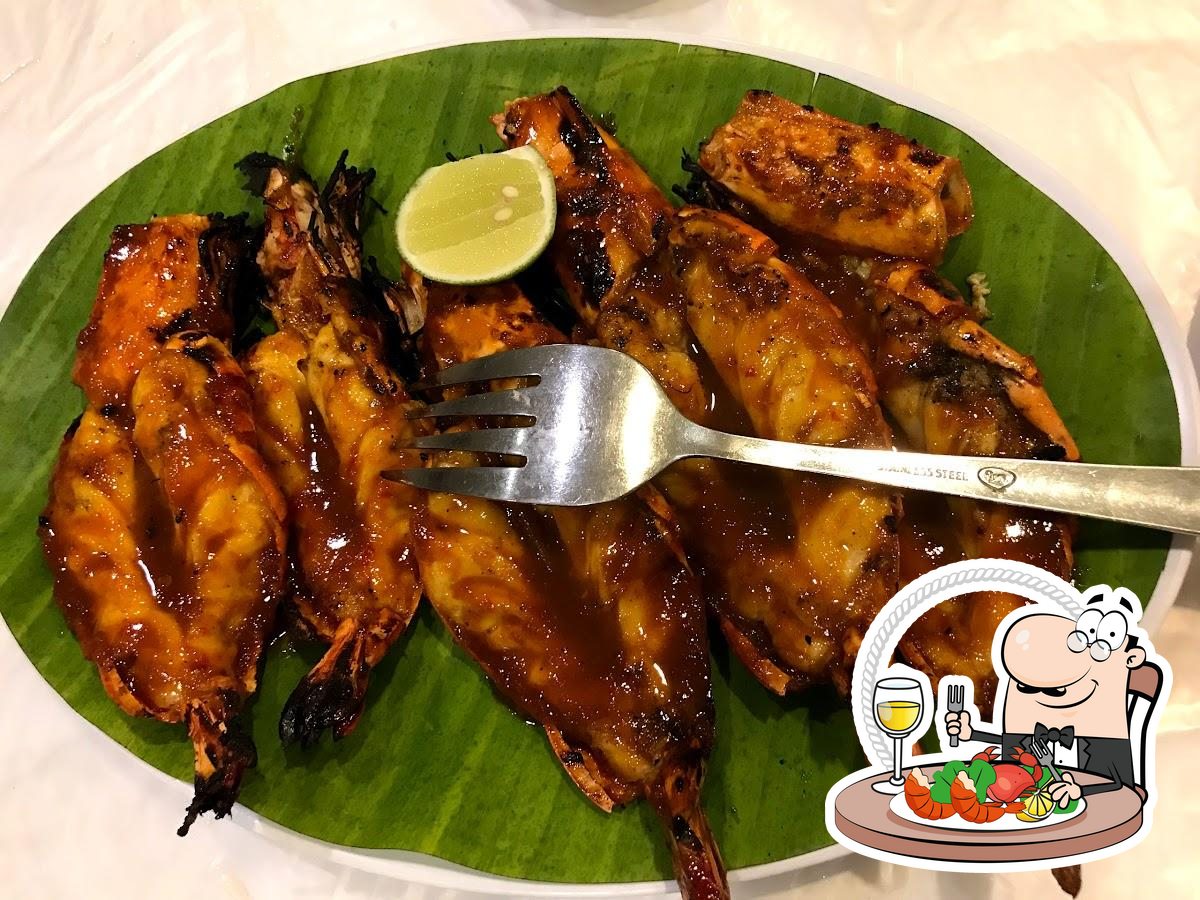 Layar Seafood KH Abdul Wahab Siamin restaurant, Surabaya, Jl. KH Abdul ...
