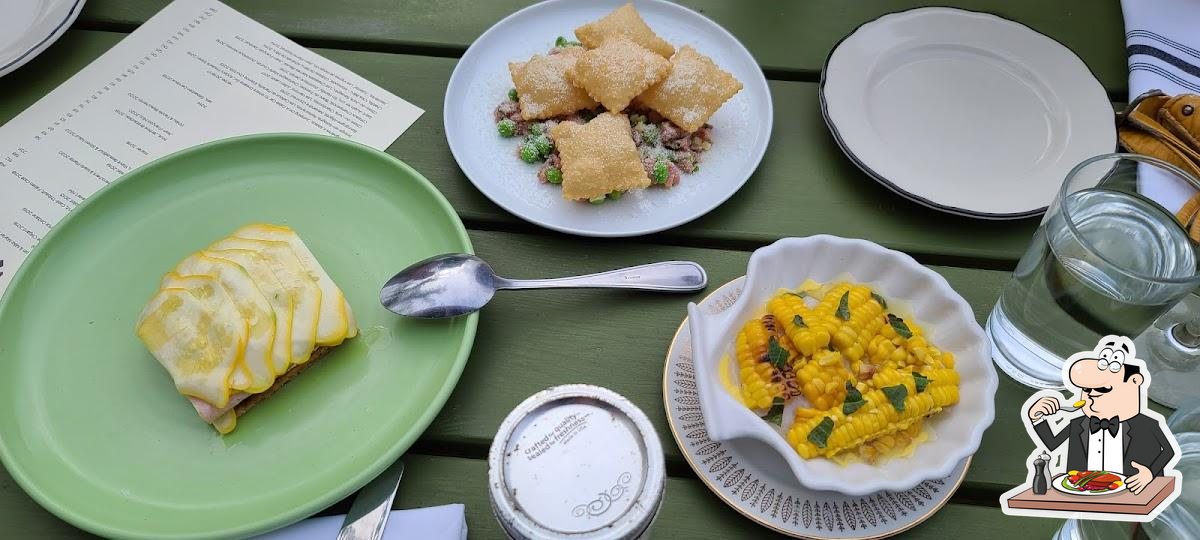 Vin Mon Lapin in Montreal - Restaurant reviews