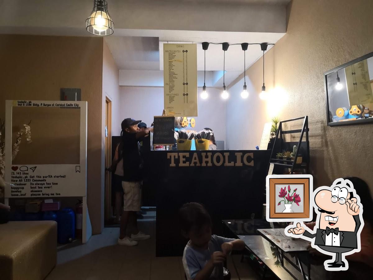 Teaholic cafe, Cavite City - Restaurant reviews